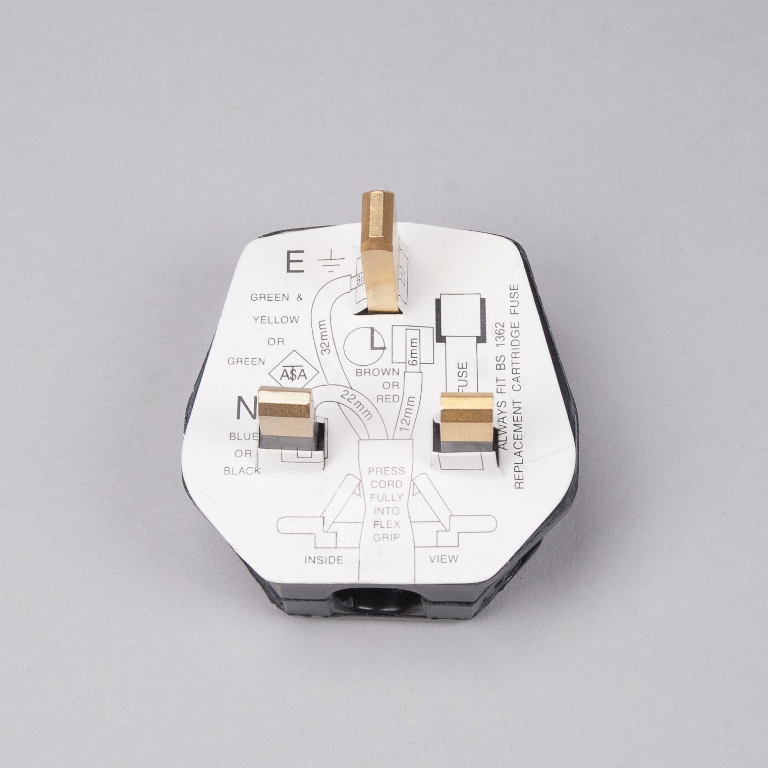 UK Three Pin Plug - All Colours - Lightspares